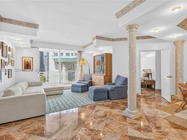 Luxury apartment complex for rent in Miami, Florida