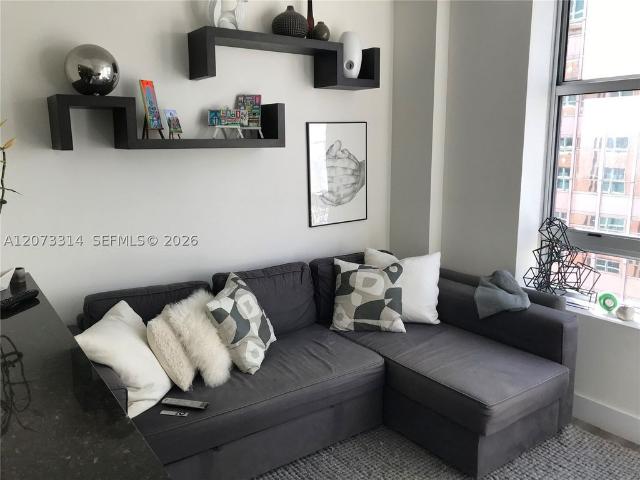 Luxury apartment complex for rent in Miami, Florida
