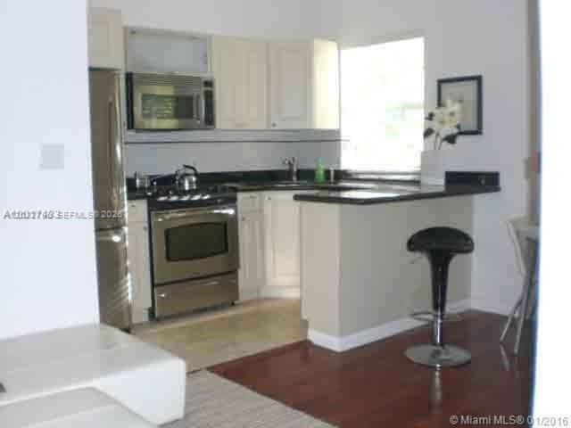 Luxury apartment complex for rent in Miami, Florida