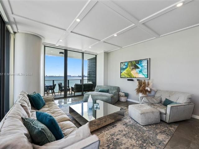 Luxury apartment complex for rent in Miami, Florida