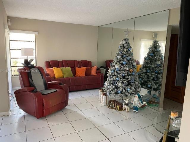 Luxury apartment complex for rent in Miami, Florida