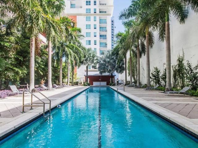 Luxury apartment complex for rent in Miami, Florida