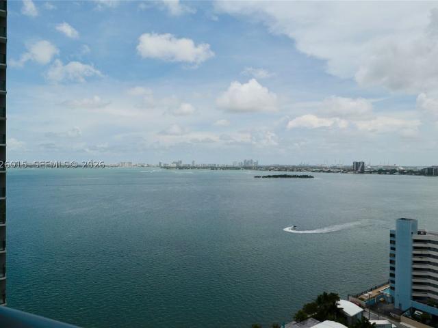 Luxury apartment complex for rent in Miami, Florida