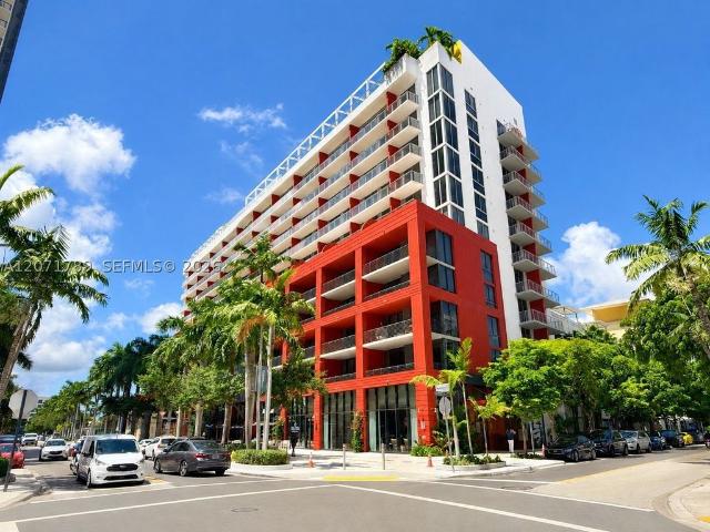 Luxury apartment complex for rent in Miami, Florida