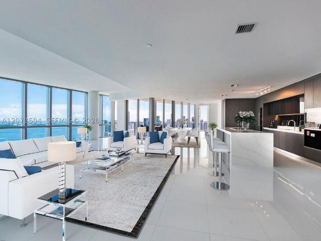 Luxury apartment complex for rent in Miami, Florida