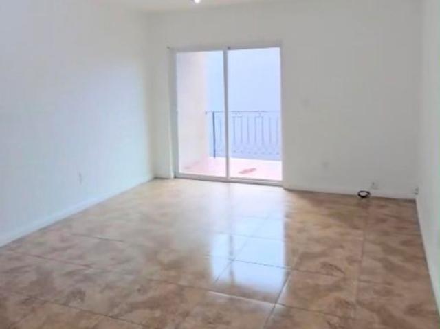 Luxury apartment complex for rent in Miami, Florida