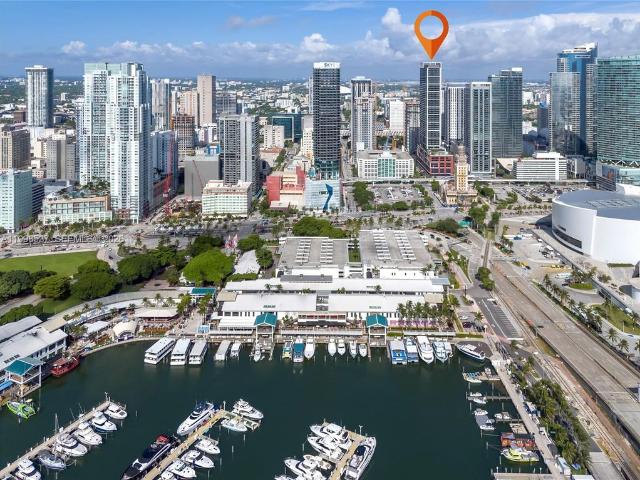 Luxury apartment complex for rent in Miami, Florida