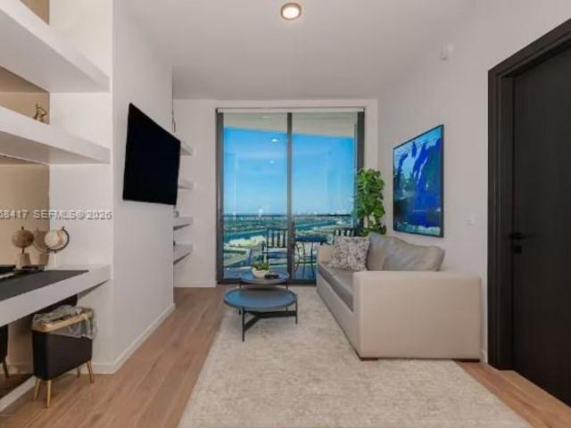 Luxury apartment complex for rent in Miami, Florida