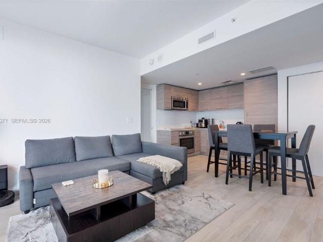 Luxury apartment complex for rent in Miami, Florida