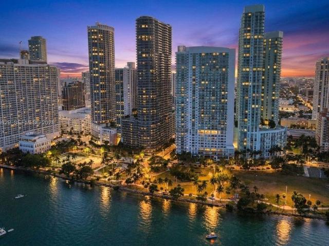 Luxury apartment complex for rent in Miami, Florida
