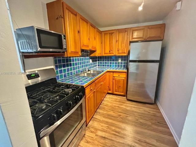 Luxury apartment complex for rent in Miami, Florida