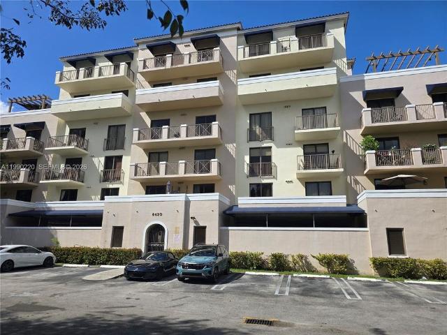 Luxury apartment complex for rent in Miami, Florida