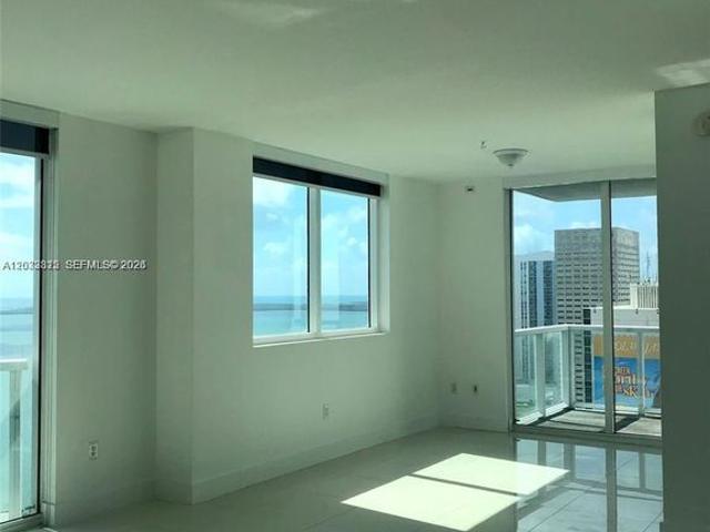 Luxury apartment complex for rent in Miami, Florida