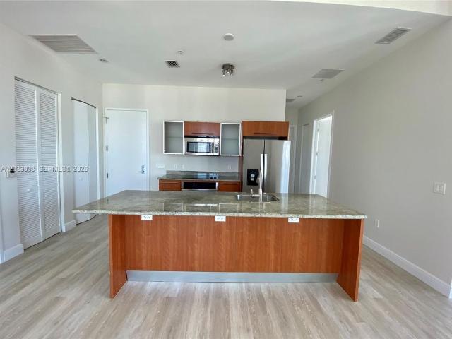 Luxury apartment complex for rent in Miami, Florida