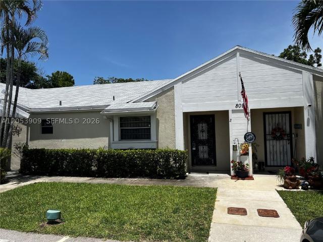 Luxury apartment complex for rent in Miami, Florida