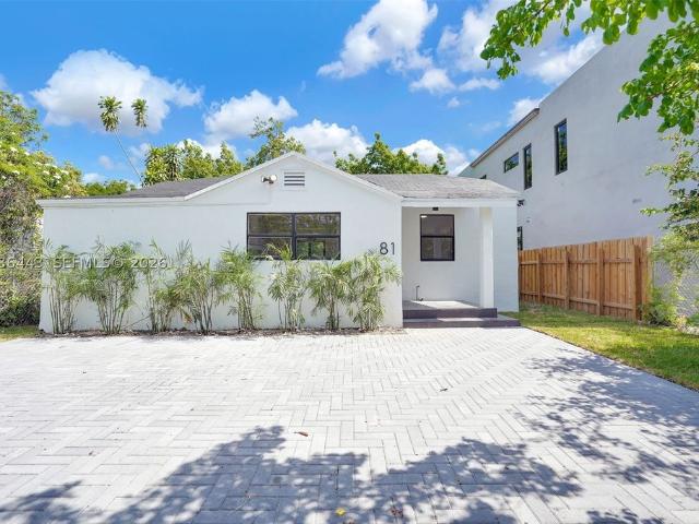 Luxury apartment complex for rent in Miami, Florida