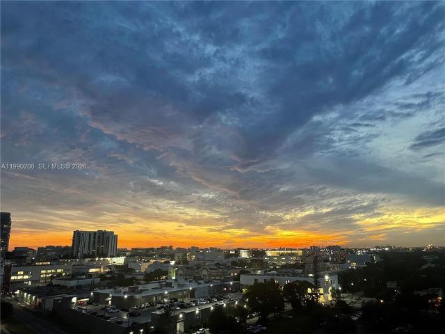 Luxury apartment complex for rent in Miami, Florida