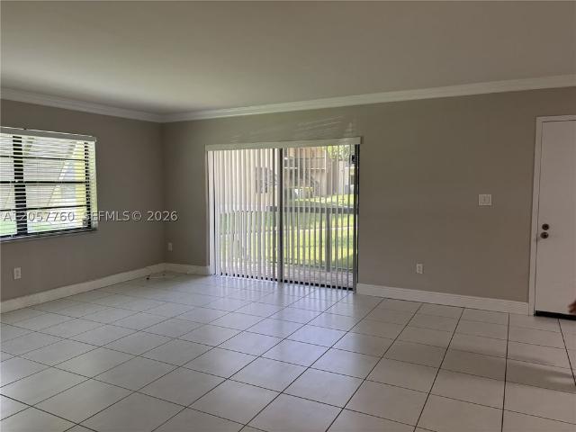 Luxury apartment complex for rent in Miami, Florida