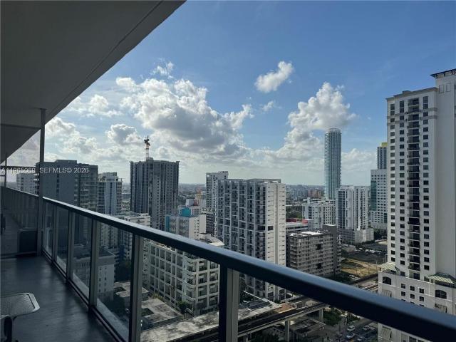 Luxury apartment complex for rent in Miami, Florida
