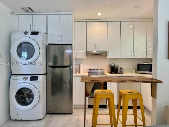 Luxury apartment complex for rent in Miami, Florida
