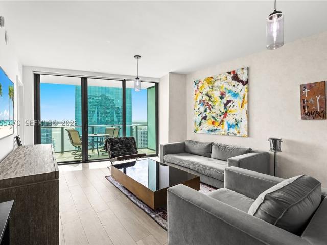 Luxury apartment complex for rent in Miami, Florida