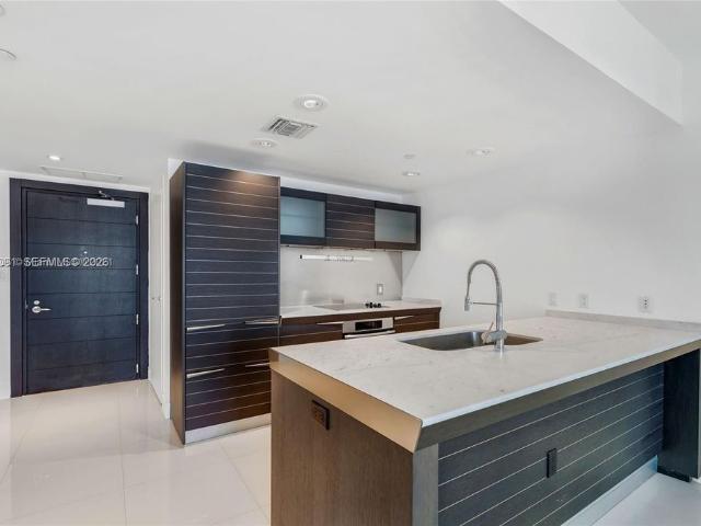 Luxury apartment complex for rent in Miami, Florida