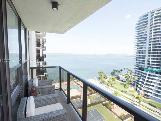 Luxury apartment complex for rent in Miami, Florida