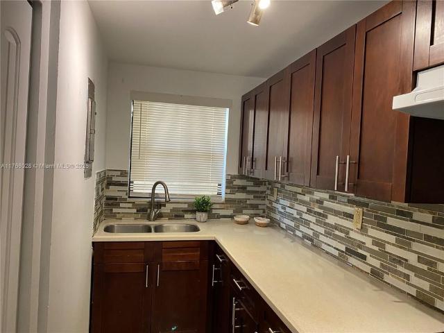 Luxury apartment complex for rent in Miami, Florida