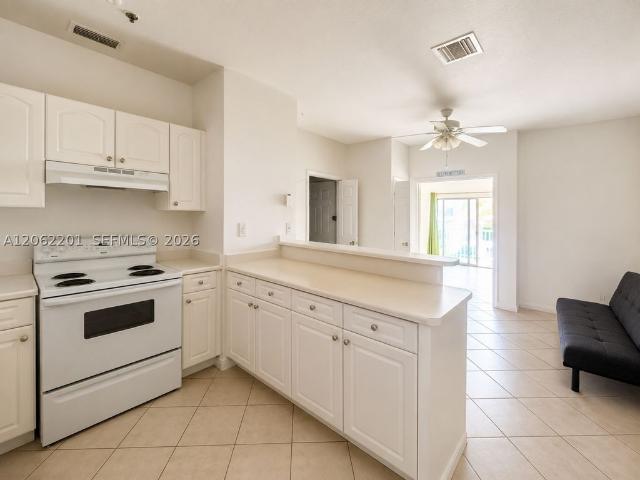 Luxury apartment complex for rent in Miami, Florida