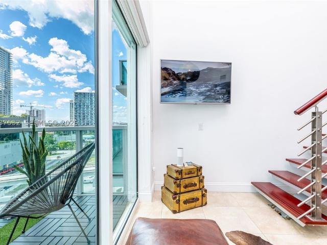 Luxury apartment complex for rent in Miami, Florida