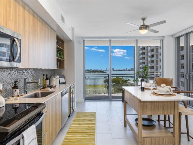 Luxury apartment complex for rent in Miami, Florida