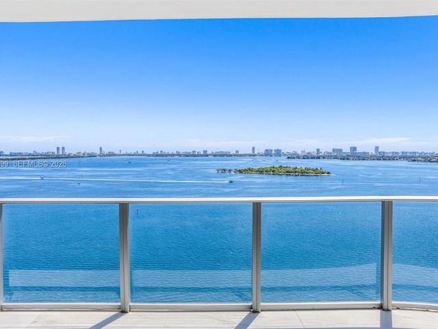 Luxury apartment complex for rent in Miami, Florida