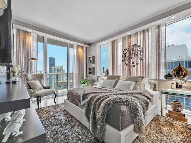 Luxury apartment complex for rent in Miami, Florida