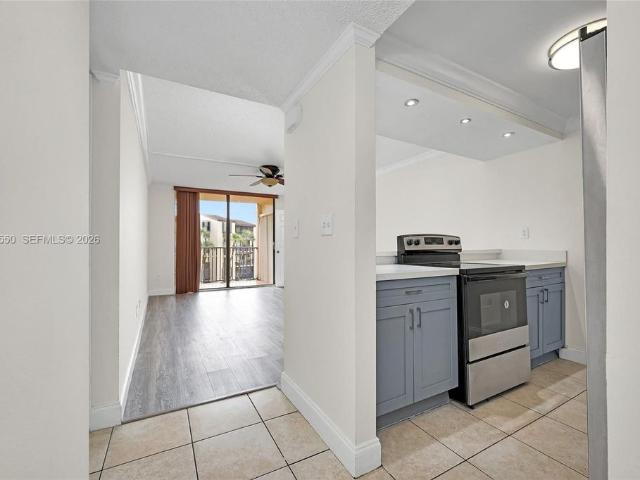 Luxury apartment complex for rent in Miami, Florida