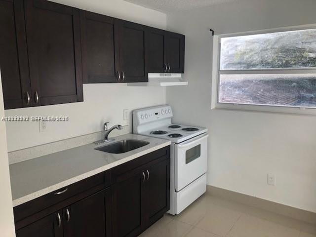 Luxury apartment complex for rent in Miami, Florida