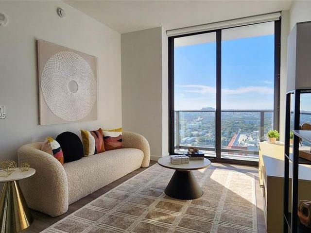 Luxury apartment complex for rent in Miami, Florida