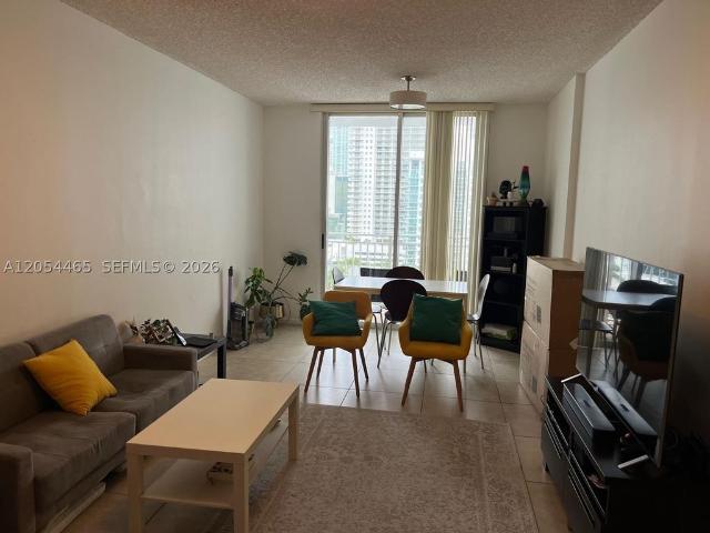 Luxury apartment complex for rent in Miami, Florida