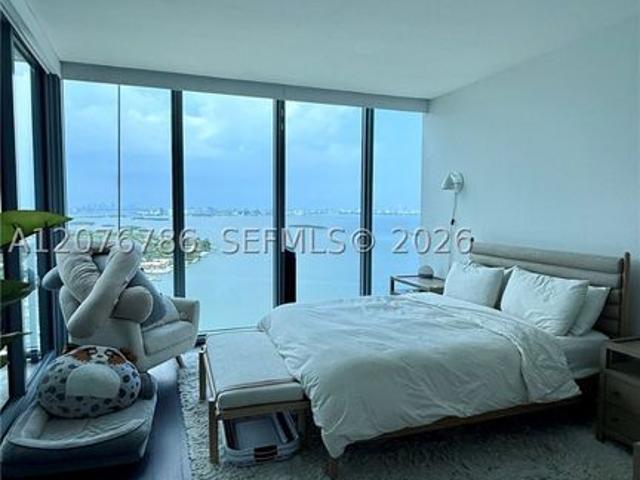 Luxury apartment complex for rent in Miami, Florida