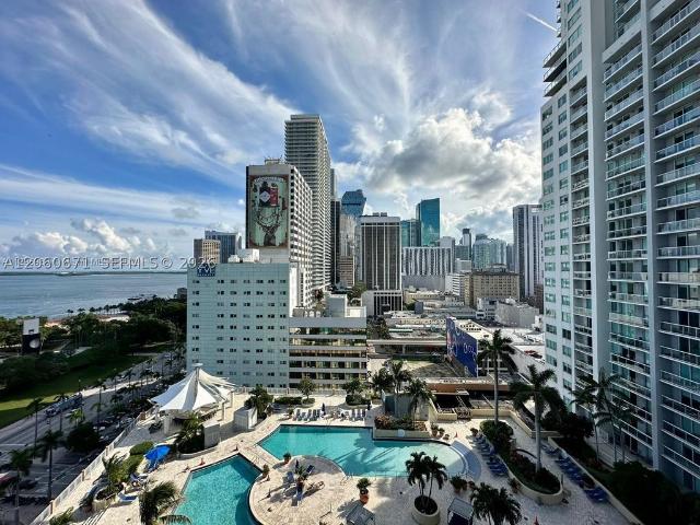 Luxury apartment complex for rent in Miami, Florida