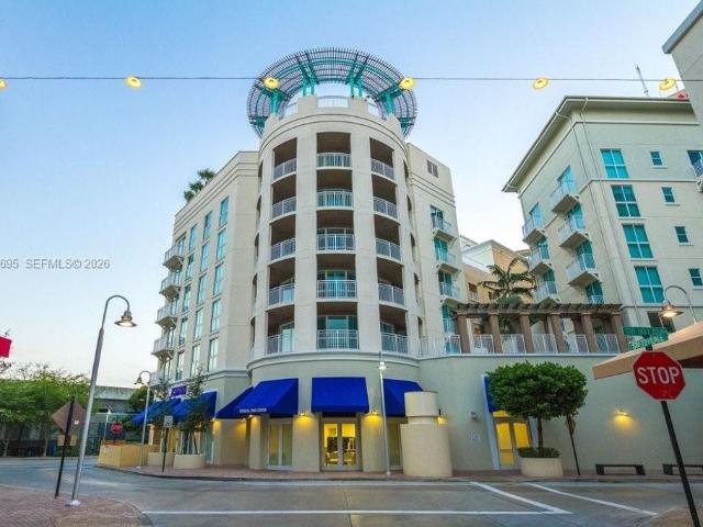 Luxury apartment complex for rent in Miami, Florida