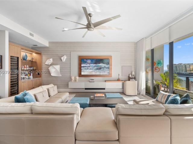 Luxury apartment complex for rent in Miami, Florida