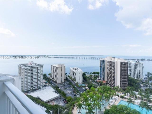Luxury apartment complex for rent in Miami, Florida