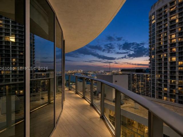Luxury apartment complex for rent in Miami, Florida