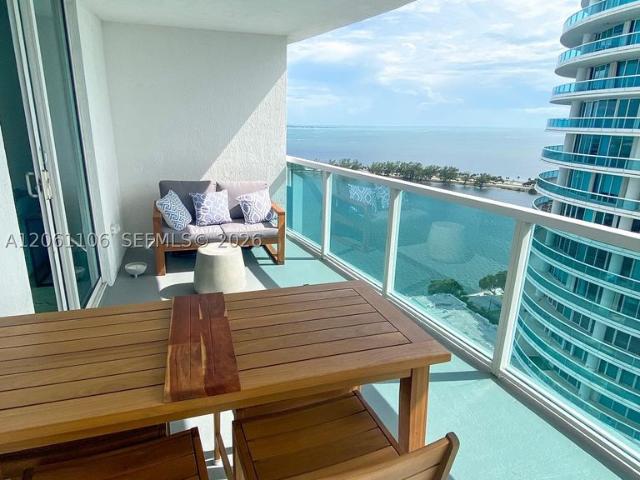 Luxury apartment complex for rent in Miami, Florida