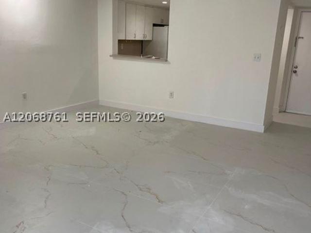 Luxury apartment complex for rent in Miami, Florida