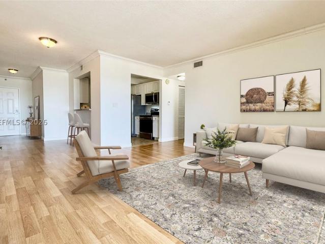 Luxury apartment complex for rent in Miami, Florida