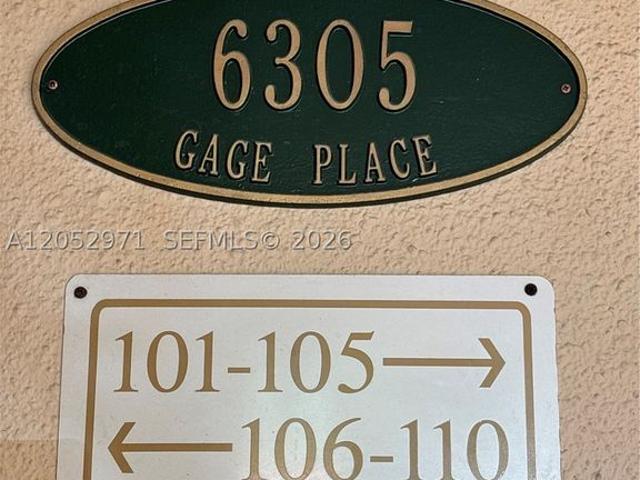 Luxury apartment complex for rent in Miami Lakes, Florida