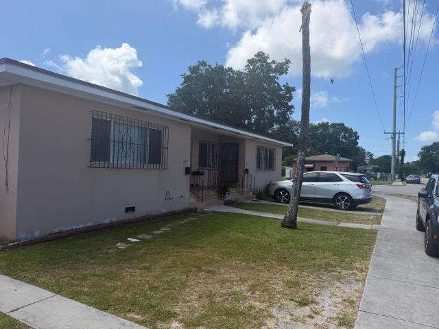 Luxury apartment complex for rent in Miami Shores, Florida