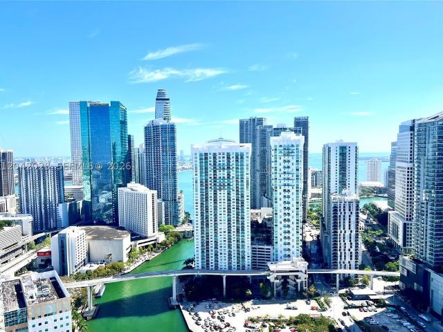 Luxury apartment complex for rent in Miami, United States
