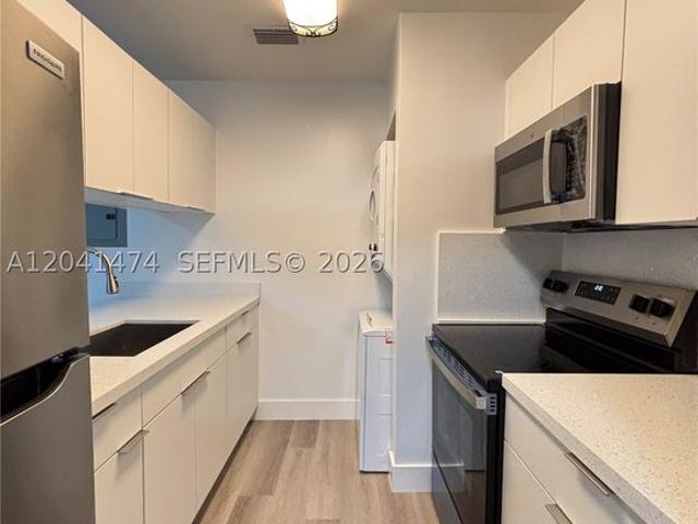 Luxury apartment complex for rent in Miami, United States